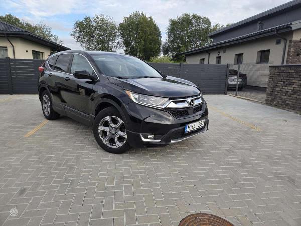 Melns Honda CR-V 2018 Šauļi, ar dzinēja tilpumu 1.50 L un nobraukumu 153 tūkst. km par 15999 €, foto 1 vietnē AUTOMOTO.COM.LV