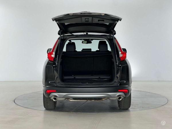 Melns Honda CR-V 2019 Viļņa, ar dzinēja tilpumu 1.50 L un nobraukumu 145 tūkst. km par 22900 €, foto 10 vietnē AUTOMOTO.COM.LV