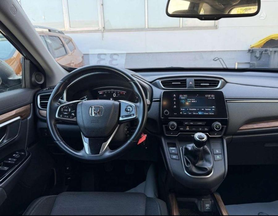 Melns Honda CR-V 2019 Plungė, ar dzinēja tilpumu 1.50 L un nobraukumu 164 tūkst. km par 21200 €, foto 7 vietnē AUTOMOTO.COM.LV