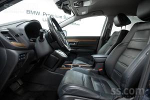 Black Honda CR-V 2021 in Riga, with an engine capacity of 2.00 L and mileage of 24 thousand km for 27500 €, photo 7 on AUTOMOTO.COM.LV