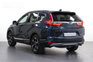 Black Honda CR-V 2021 in Riga, with an engine capacity of 2.00 L and mileage of 24 thousand km for 27500 €, photo 15 on AUTOMOTO.COM.LV