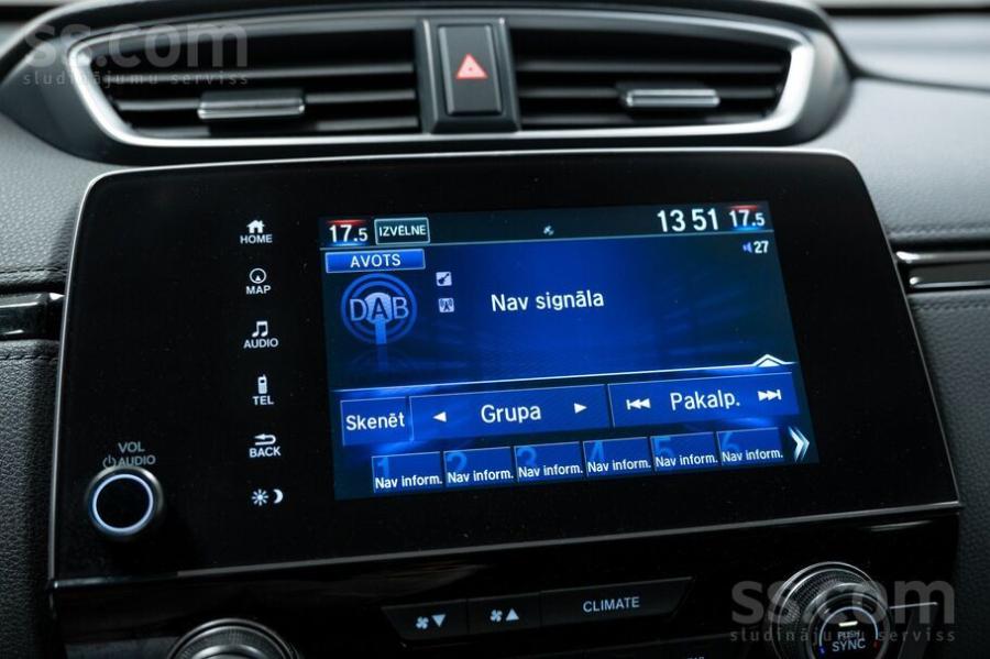Black Honda CR-V 2021 in Riga, with an engine capacity of 2.00 L and mileage of 24 thousand km for 27500 €, photo 26 on AUTOMOTO.COM.LV