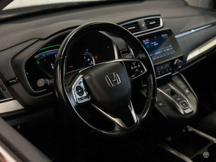 Black Honda CR-V 2021 in Kaunas, with an engine capacity of 2.00 L and mileage of 132 thousand km for 22900 €, photo 11 on AUTOMOTO.COM.LV