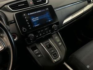 Black Honda CR-V 2021 in Kaunas, with an engine capacity of 2.00 L and mileage of 132 thousand km for 22900 €, photo 23 on AUTOMOTO.COM.LV
