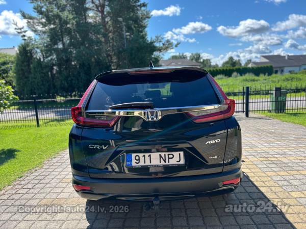Melns Honda CR-V 2021 Tallina, ar dzinēja tilpumu 2.00 L un nobraukumu 125 tūkst. km par 26900 €, foto 8 vietnē AUTOMOTO.COM.LV