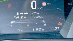 Black Honda CR-V 2021 in Siauliai, with an engine capacity of 1.99 L and mileage of 120 thousand km for 16950 €, photo 14 on AUTOMOTO.COM.LV