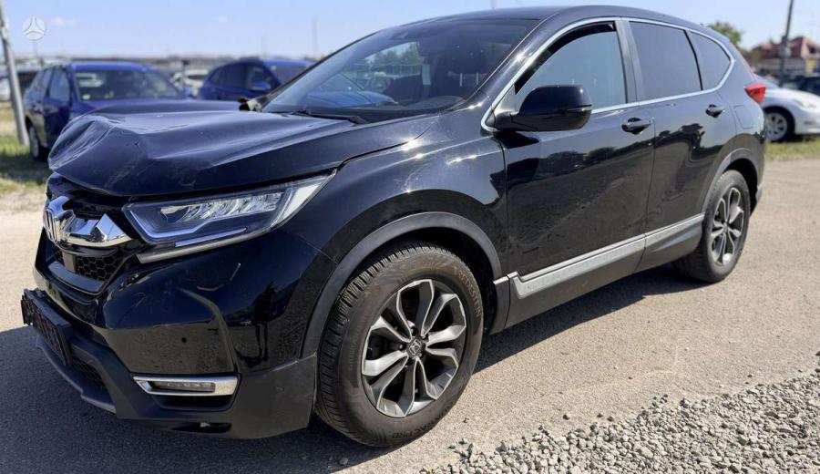Black Honda CR-V 2021 in Siauliai, with an engine capacity of 1.99 L and mileage of 120 thousand km for 16950 €, photo 33 on AUTOMOTO.COM.LV
