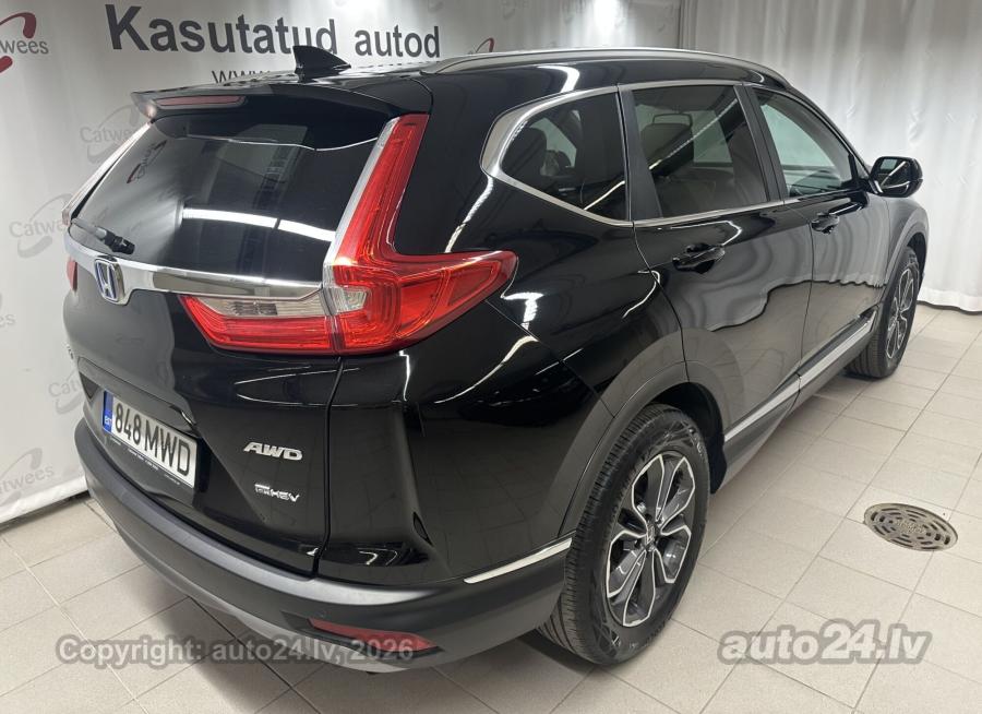 Melns Honda CR-V 2022 Tallina, ar dzinēja tilpumu 2.00 L un nobraukumu 139 tūkst. km par 26900 €, foto 5 vietnē AUTOMOTO.COM.LV