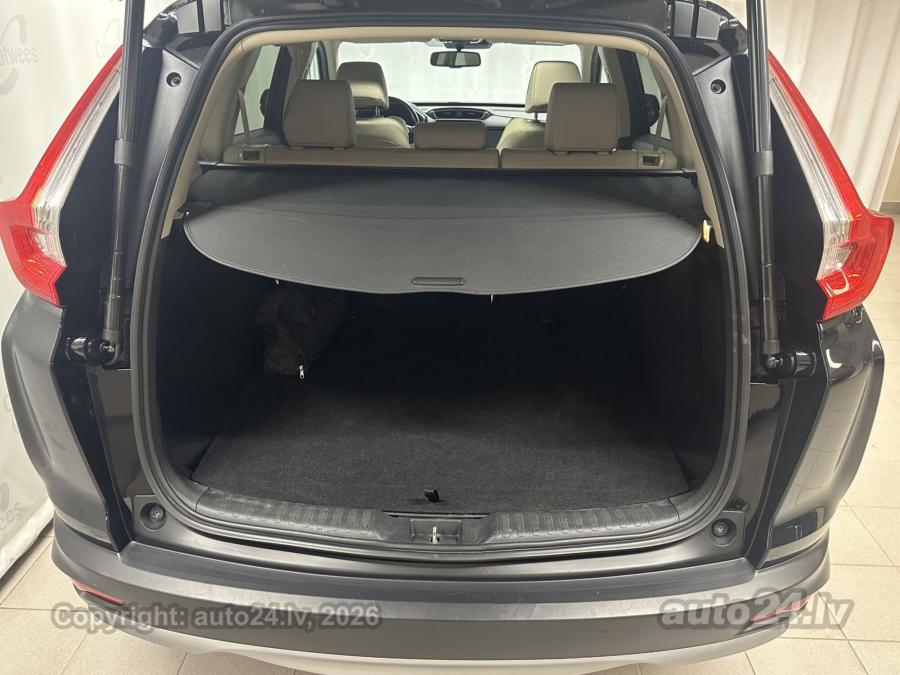 Melns Honda CR-V 2022 Tallina, ar dzinēja tilpumu 2.00 L un nobraukumu 139 tūkst. km par 26900 €, foto 11 vietnē AUTOMOTO.COM.LV
