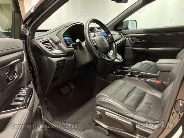 Melns Honda CR-V 2023 Tallina, ar dzinēja tilpumu 2.00 L un nobraukumu 66 tūkst. km par 29900 €, foto 8 vietnē AUTOMOTO.COM.LV