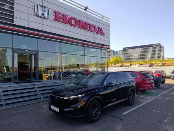 Melns Honda CR-V 2024 Viļņa, ar dzinēja tilpumu 1.99 L un nobraukumu 56 tūkst. km par 39900 €, foto 2 vietnē AUTOMOTO.COM.LV