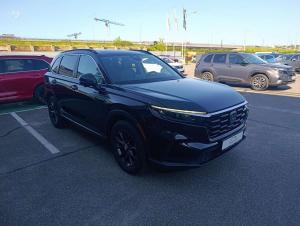 Black Honda CR-V 2024 in Vilnius, with an engine capacity of 1.99 L and mileage of 56 thousand km for 39900 €, photo 4 on AUTOMOTO.COM.LV