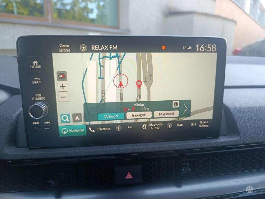 Black Honda CR-V 2024 in Vilnius, with an engine capacity of 1.99 L and mileage of 56 thousand km for 39900 €, photo 18 on AUTOMOTO.COM.LV