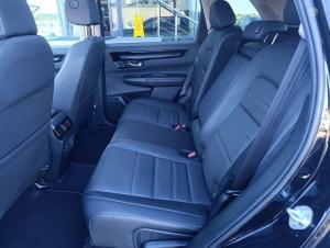 Black Honda CR-V 2024 in Vilnius, with an engine capacity of 1.99 L and mileage of 56 thousand km for 39900 €, photo 26 on AUTOMOTO.COM.LV