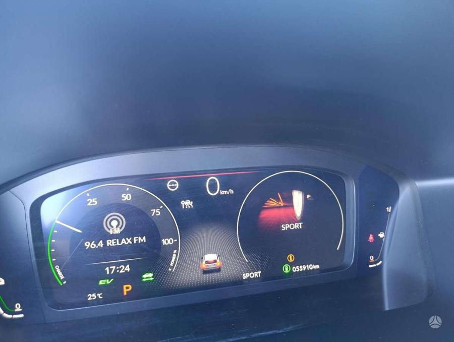 Black Honda CR-V 2024 in Vilnius, with an engine capacity of 1.99 L and mileage of 56 thousand km for 39900 €, photo 31 on AUTOMOTO.COM.LV