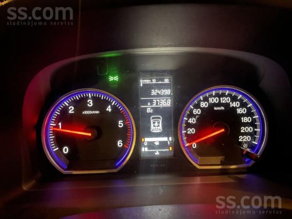Melns Honda CR-V 2008 Ogre, ar dzinēja tilpumu 2.20 L un nobraukumu 327 tūkst. km par 2650 €, foto 8 vietnē AUTOMOTO.COM.LV