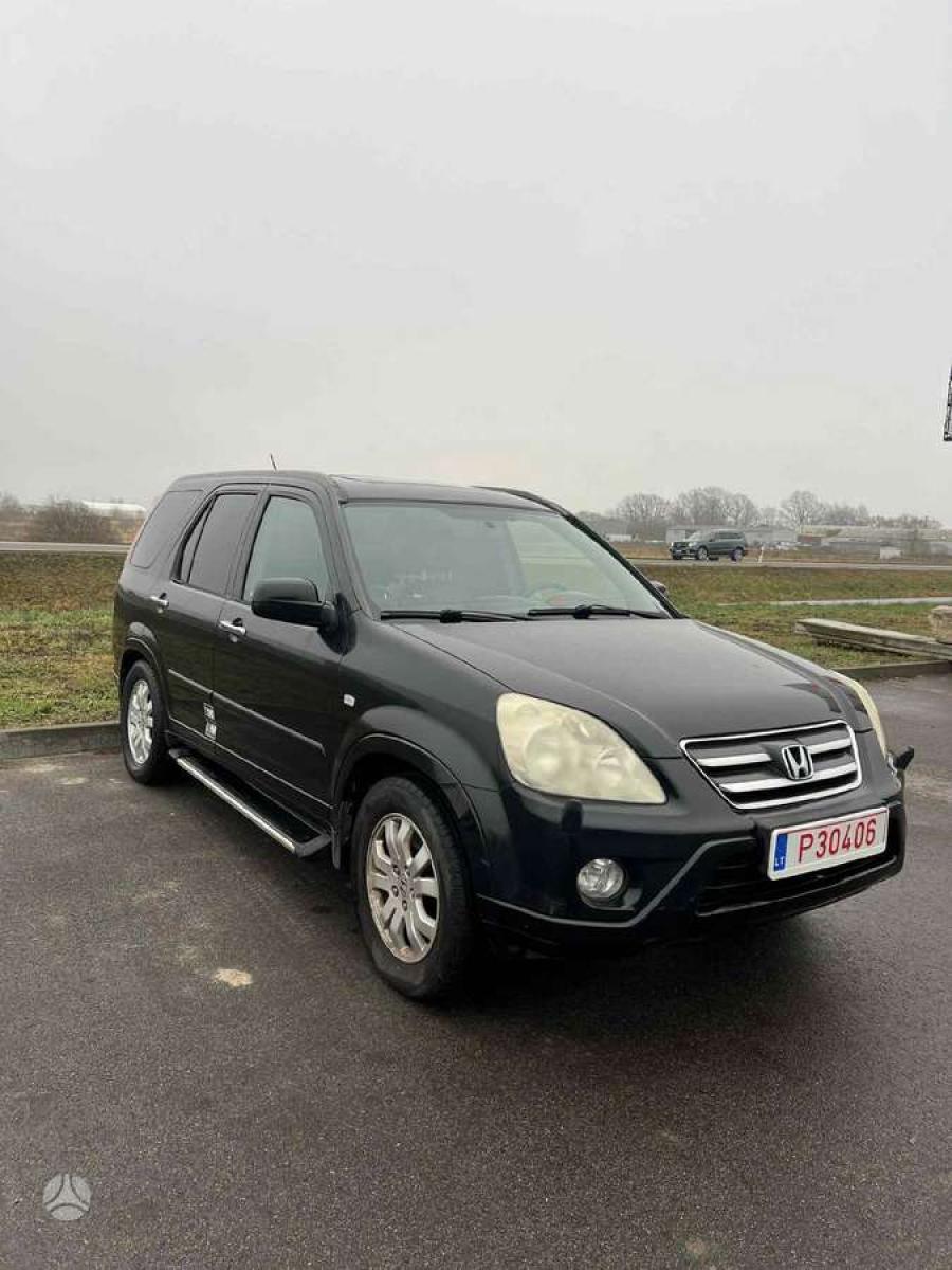 Melns Honda CR-V 2005 Kauņa, ar dzinēja tilpumu 2.20 L un nobraukumu 407 tūkst. km par 2800 €, foto 6 vietnē AUTOMOTO.COM.LV