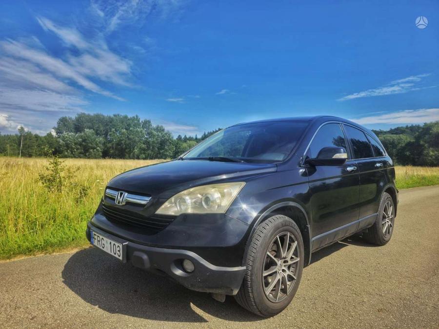 Melns Honda CR-V 2007 Panevēža, ar dzinēja tilpumu 2.20 L un nobraukumu 339 tūkst. km par 3900 €, foto 1 vietnē AUTOMOTO.COM.LV