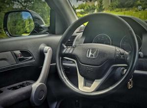 Melns Honda CR-V 2007 Panevēža, ar dzinēja tilpumu 2.20 L un nobraukumu 339 tūkst. km par 3900 €, foto 15 vietnē AUTOMOTO.COM.LV