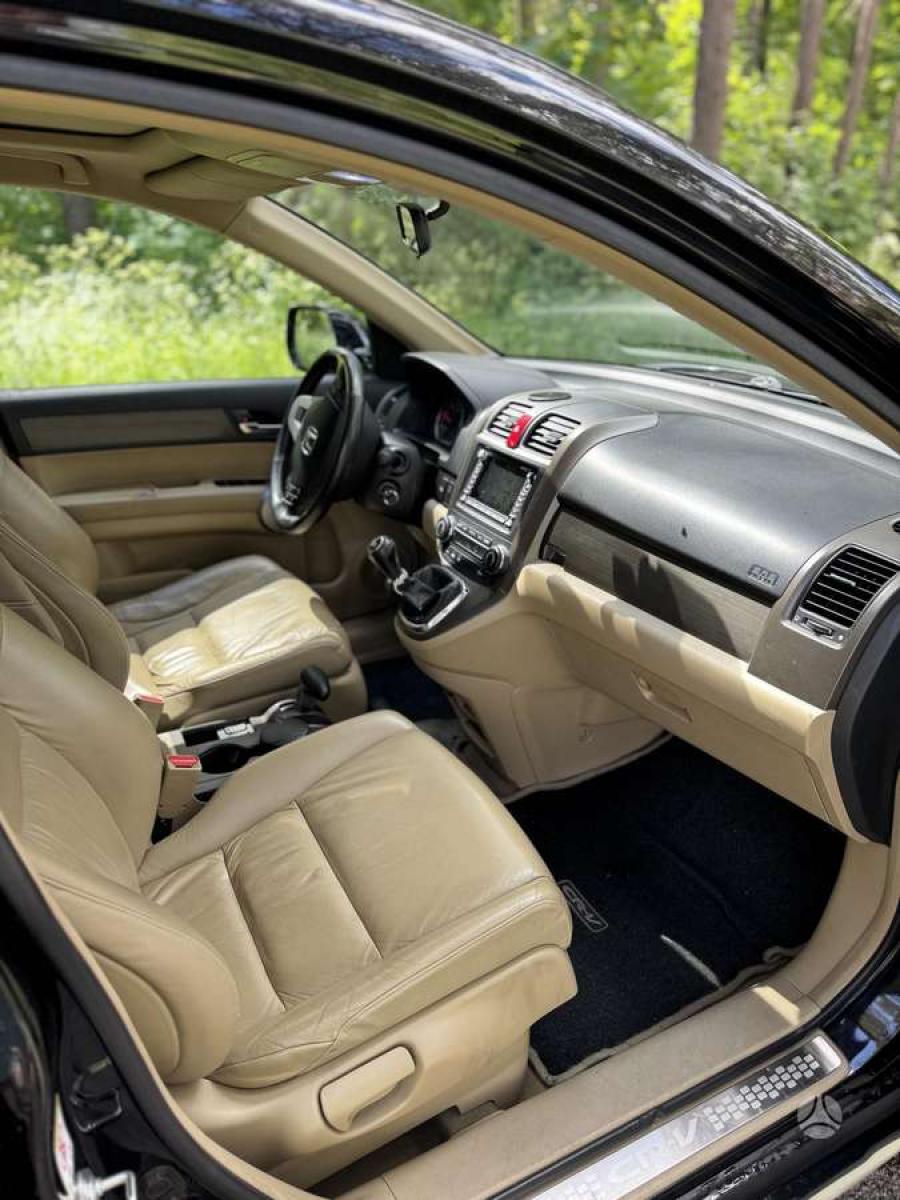 Melns Honda CR-V 2008 Ukmergė, ar dzinēja tilpumu 2.20 L un nobraukumu 244 tūkst. km par 4950 €, foto 10 vietnē AUTOMOTO.COM.LV
