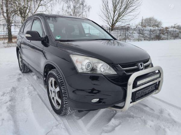 Melns Honda CR-V 2012 Marijampole, ar dzinēja tilpumu 2.20 L un nobraukumu 168 tūkst. km par 9350 €, foto 1 vietnē AUTOMOTO.COM.LV