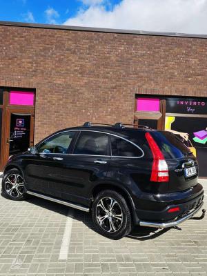 Melns Honda CR-V 2009 Kaišiadorys, ar dzinēja tilpumu 2.20 L un nobraukumu 323 tūkst. km par 5650 €, foto 5 vietnē AUTOMOTO.COM.LV
