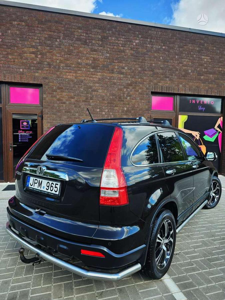 Melns Honda CR-V 2009 Kaišiadorys, ar dzinēja tilpumu 2.20 L un nobraukumu 323 tūkst. km par 5650 €, foto 9 vietnē AUTOMOTO.COM.LV