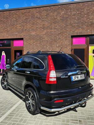 Melns Honda CR-V 2009 Kaišiadorys, ar dzinēja tilpumu 2.20 L un nobraukumu 323 tūkst. km par 5650 €, foto 16 vietnē AUTOMOTO.COM.LV