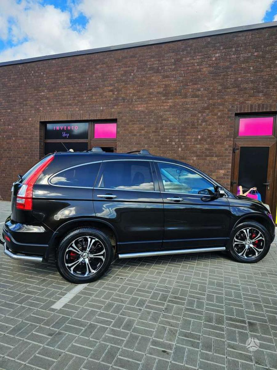 Melns Honda CR-V 2009 Kaišiadorys, ar dzinēja tilpumu 2.20 L un nobraukumu 323 tūkst. km par 5650 €, foto 22 vietnē AUTOMOTO.COM.LV