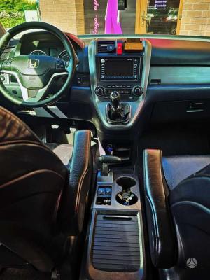 Melns Honda CR-V 2009 Kaišiadorys, ar dzinēja tilpumu 2.20 L un nobraukumu 323 tūkst. km par 5650 €, foto 41 vietnē AUTOMOTO.COM.LV