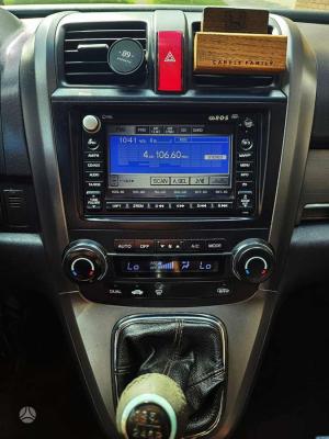 Melns Honda CR-V 2009 Kaišiadorys, ar dzinēja tilpumu 2.20 L un nobraukumu 323 tūkst. km par 5650 €, foto 46 vietnē AUTOMOTO.COM.LV