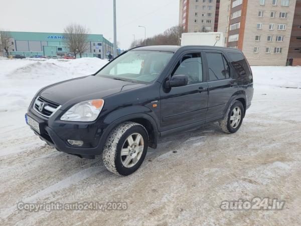 Melns Honda CR-V 2003 Narva, ar dzinēja tilpumu 2.00 L un nobraukumu 212 tūkst. km par 1300 €, foto 1 vietnē AUTOMOTO.COM.LV