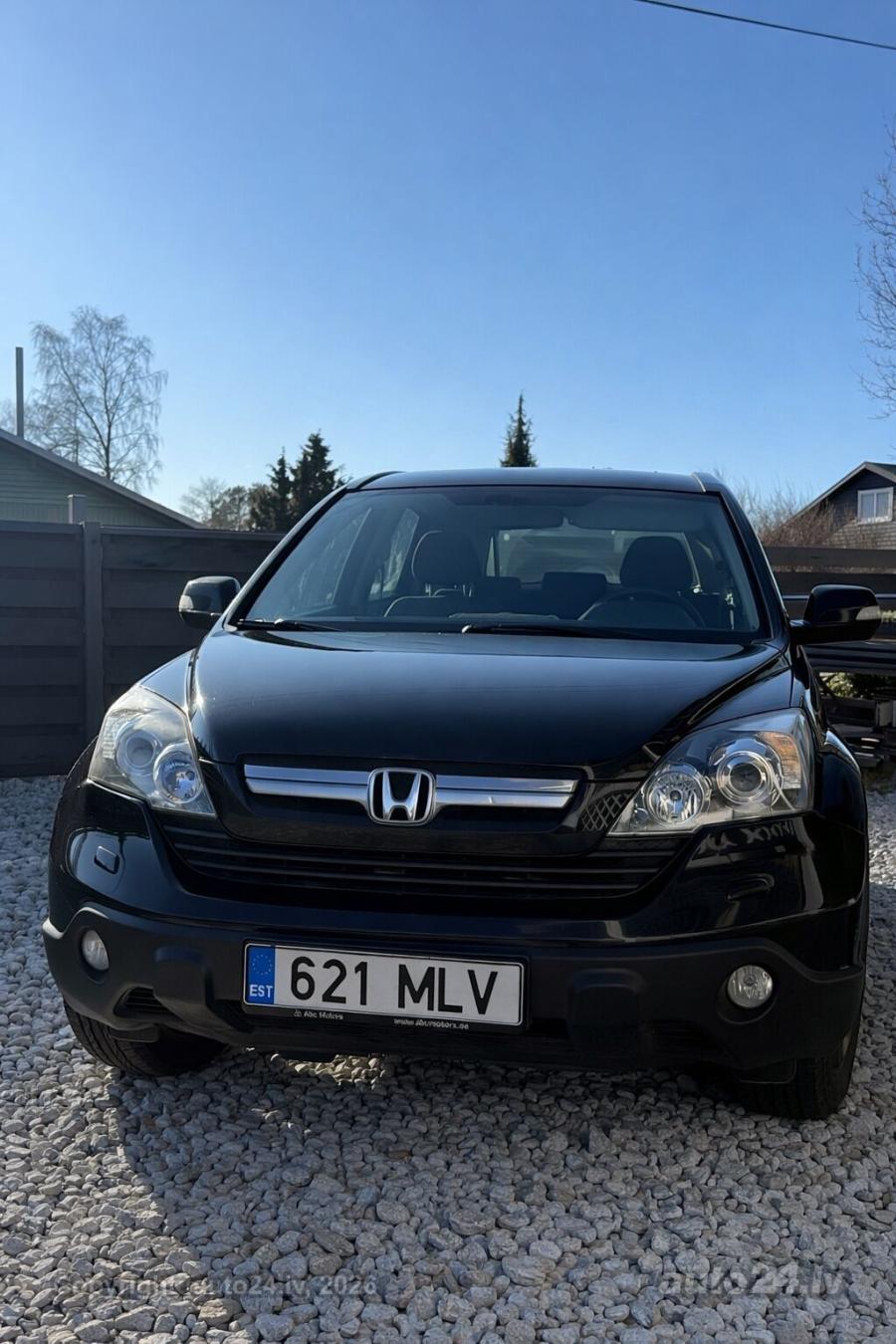 Black Honda CR-V 2009 in Tallinn, with an engine capacity of 2.00 L and mileage of 184 thousand km for 5500 €, photo 3 on AUTOMOTO.COM.LV