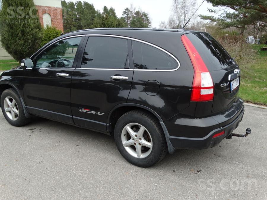 Melns Honda CR-V 2009 Rīga, ar dzinēja tilpumu 2.20 L un nobraukumu 330 tūkst. km par 5550 €, foto 4 vietnē AUTOMOTO.COM.LV