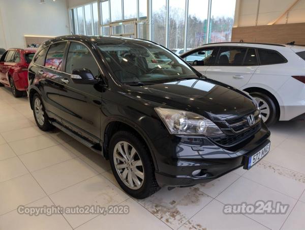 Black Honda CR-V 2010 in Paide, with an engine capacity of 2.00 L and mileage of 164 thousand km for 6799 €, photo 4 on AUTOMOTO.COM.LV