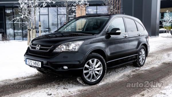 Black Honda CR-V 2010 in Tallinn, with an engine capacity of 2.00 L and mileage of 164 thousand km for 8990 €, photo 1 on AUTOMOTO.COM.LV