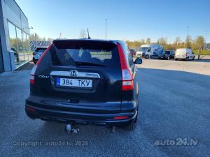Melns Honda CR-V 2010 Tallina, ar dzinēja tilpumu 2.20 L un nobraukumu 320 tūkst. km par 7000 €, foto 8 vietnē AUTOMOTO.COM.LV