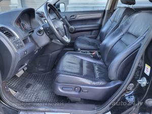 Melns Honda CR-V 2010 Tallina, ar dzinēja tilpumu 2.20 L un nobraukumu 320 tūkst. km par 7000 €, foto 13 vietnē AUTOMOTO.COM.LV
