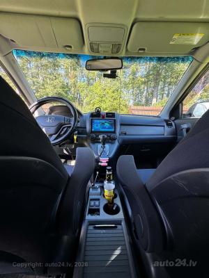 Black Honda CR-V 2010 in Tallinn, with an engine capacity of 2.00 L and mileage of 0 thousand km for 6800 €, photo  on AUTOMOTO.COM.LV