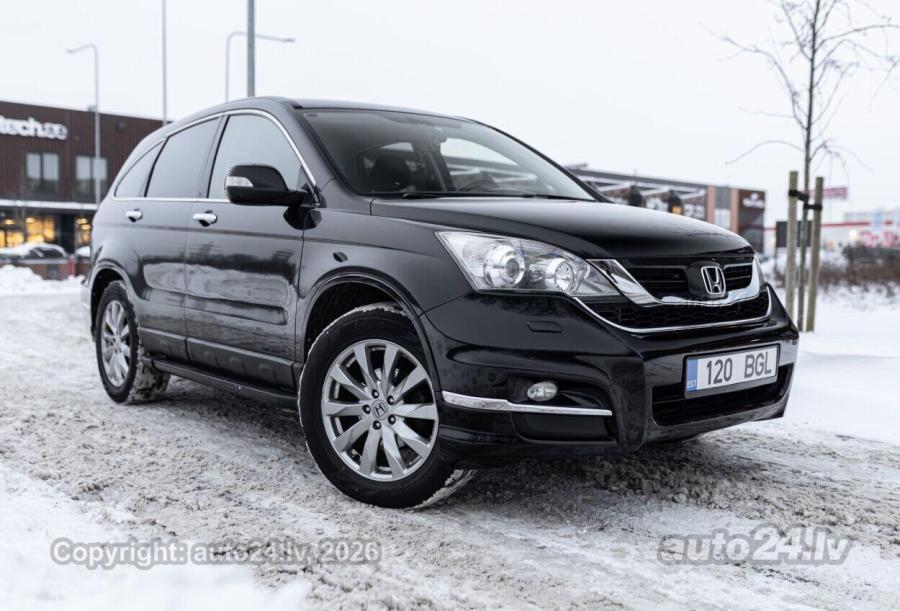 Melns Honda CR-V 2012 Tallina, ar dzinēja tilpumu 2.00 L un nobraukumu 107 tūkst. km par 9200 €, foto 3 vietnē AUTOMOTO.COM.LV