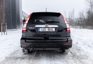 Melns Honda CR-V 2012 Tallina, ar dzinēja tilpumu 2.00 L un nobraukumu 107 tūkst. km par 9200 €, foto 5 vietnē AUTOMOTO.COM.LV