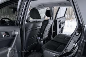 Melns Honda CR-V 2012 Tallina, ar dzinēja tilpumu 2.00 L un nobraukumu 107 tūkst. km par 9200 €, foto 11 vietnē AUTOMOTO.COM.LV