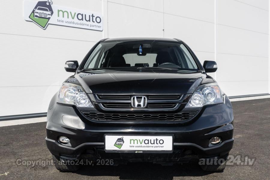 Melns Honda CR-V 2012 Tallina, ar dzinēja tilpumu 2.00 L un nobraukumu 126 tūkst. km par 8500 €, foto 5 vietnē AUTOMOTO.COM.LV