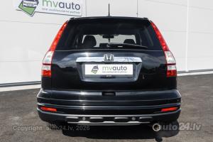 Melns Honda CR-V 2012 Tallina, ar dzinēja tilpumu 2.00 L un nobraukumu 126 tūkst. km par 8500 €, foto 8 vietnē AUTOMOTO.COM.LV