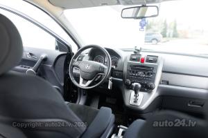 Melns Honda CR-V 2012 Tallina, ar dzinēja tilpumu 2.00 L un nobraukumu 126 tūkst. km par 8500 €, foto 15 vietnē AUTOMOTO.COM.LV