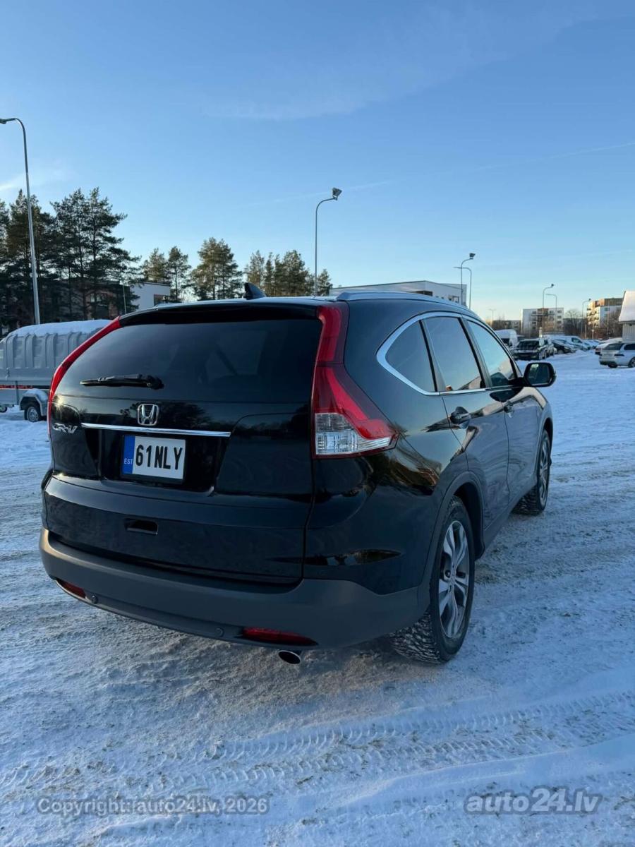 Black Honda CR-V 2013 in Tallinn, with an engine capacity of 2.20 L and mileage of 97 thousand km for 16500 €, photo 9 on AUTOMOTO.COM.LV