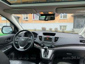 Black Honda CR-V 2013 in Tallinn, with an engine capacity of 2.20 L and mileage of 97 thousand km for 16500 €, photo 12 on AUTOMOTO.COM.LV