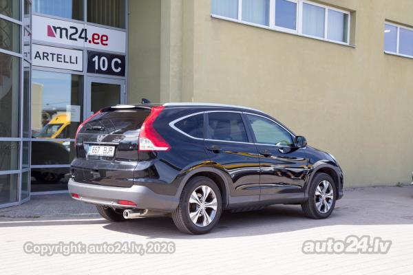 Melns Honda CR-V 2013 Tallina, ar dzinēja tilpumu 2.20 L un nobraukumu 128 tūkst. km par 11990 €, foto 2 vietnē AUTOMOTO.COM.LV