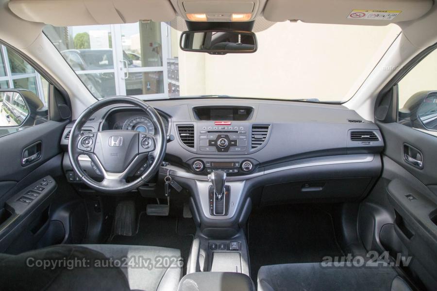 Melns Honda CR-V 2013 Tallina, ar dzinēja tilpumu 2.20 L un nobraukumu 128 tūkst. km par 11990 €, foto 10 vietnē AUTOMOTO.COM.LV
