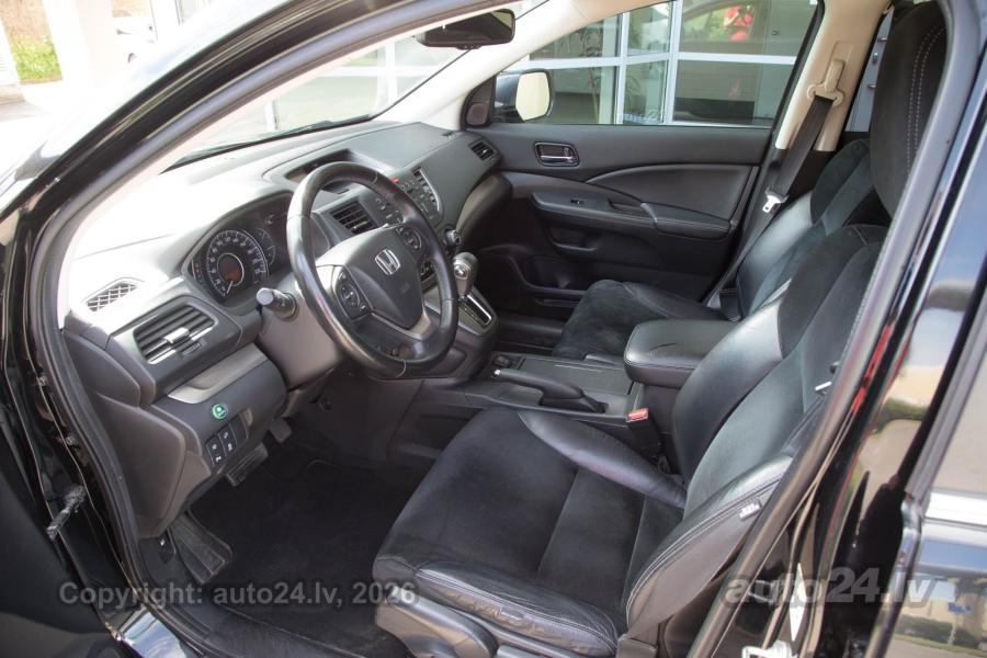 Melns Honda CR-V 2013 Tallina, ar dzinēja tilpumu 2.20 L un nobraukumu 128 tūkst. km par 11990 €, foto 12 vietnē AUTOMOTO.COM.LV
